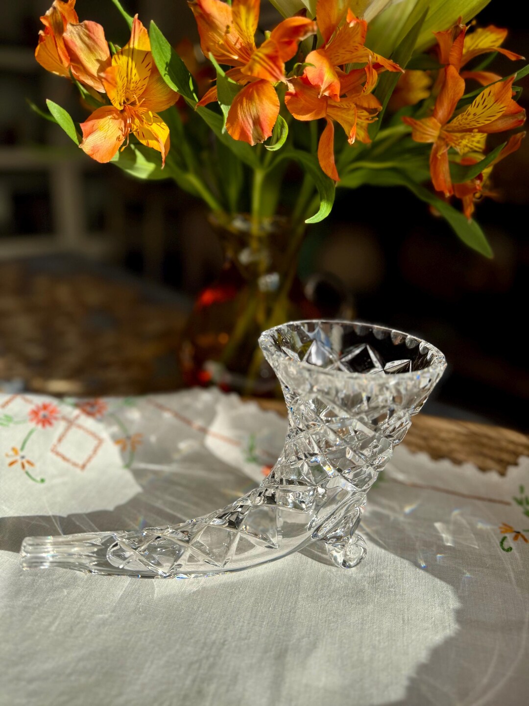 Vintage Cut Crystal Cornucopia Vase / Horn of Plenty Glass Centrepiece ...