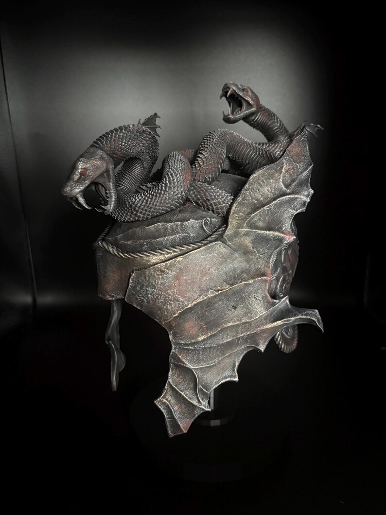 Mesmer’s Helm – Hand-painted 3D Printed Display | Elden Ring Inspired ...