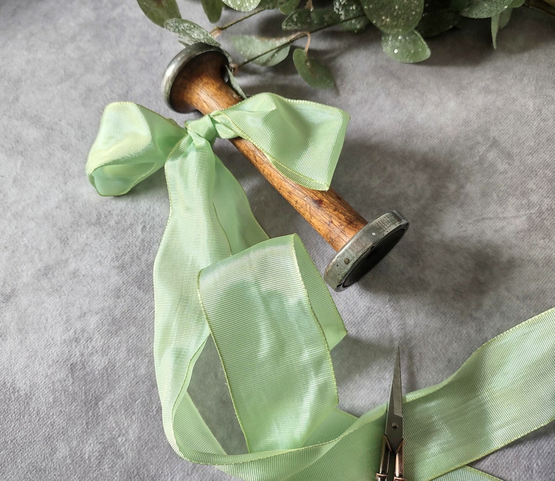 Green Ribbon, French Wired Lyon Fabric Ribbon, 1-1/2-inch by the Yard ...