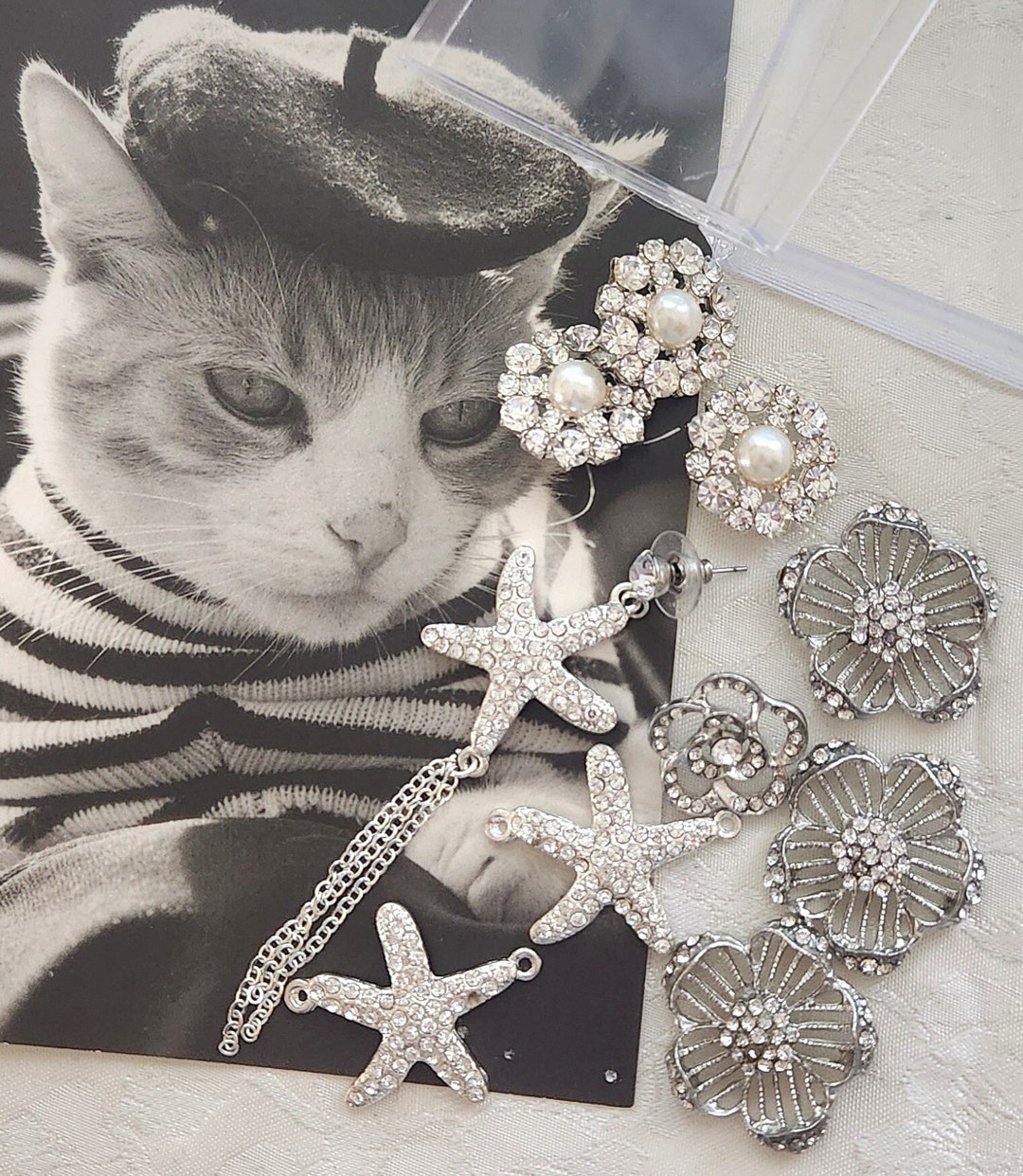 Destash Rhinestone Buttons and Pendants Jewelry Bundle Destash Box 166 ...