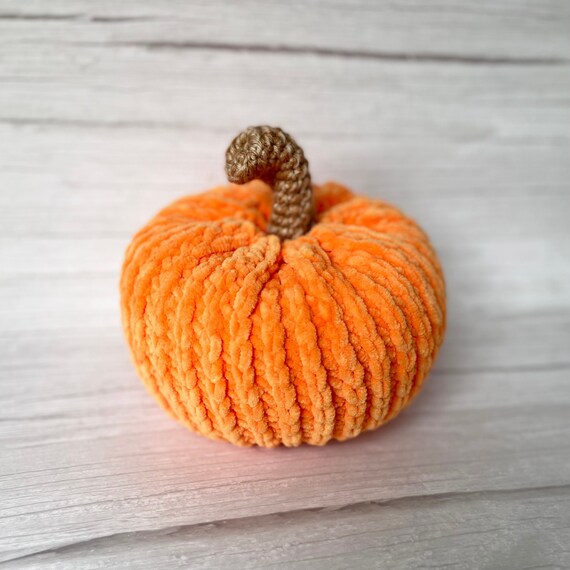 CROCHET PATTERN Crochet Pumpkin Pattern in Autumn Leaf Colors - Etsy