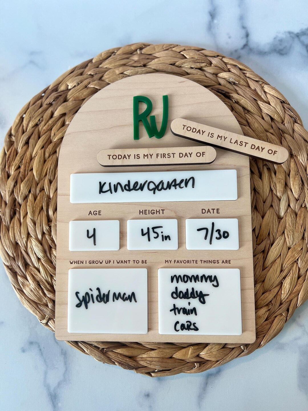 Custom First Day of School Sign, Personalized Back to School Sign ...