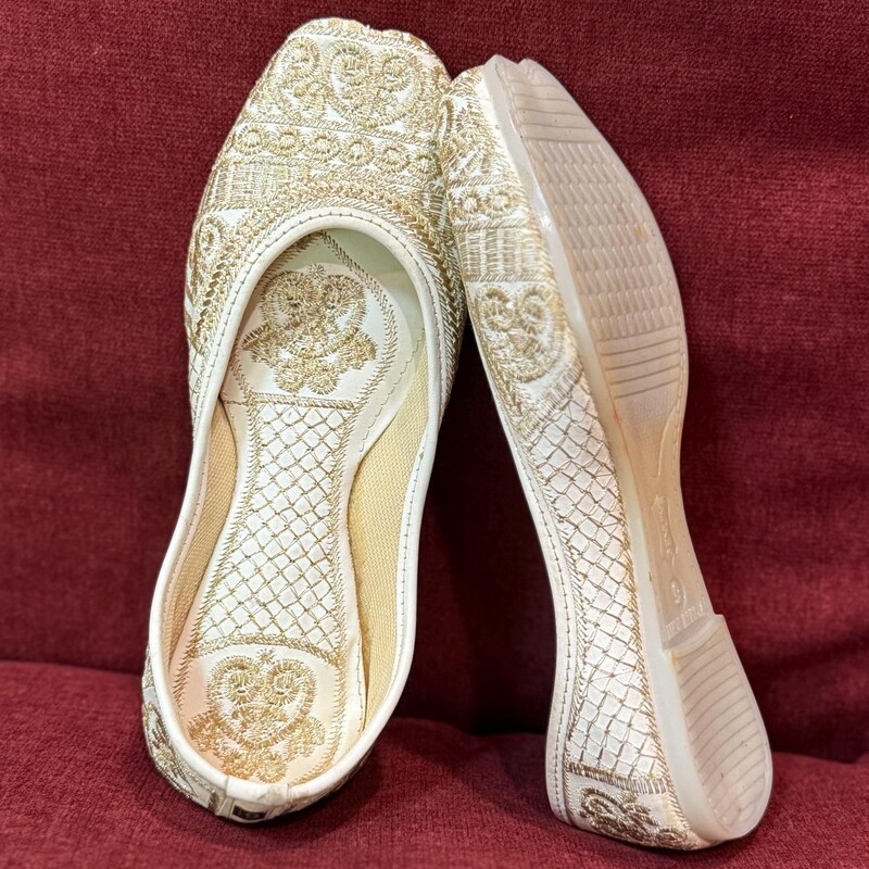 Indian Shoes - Etsy