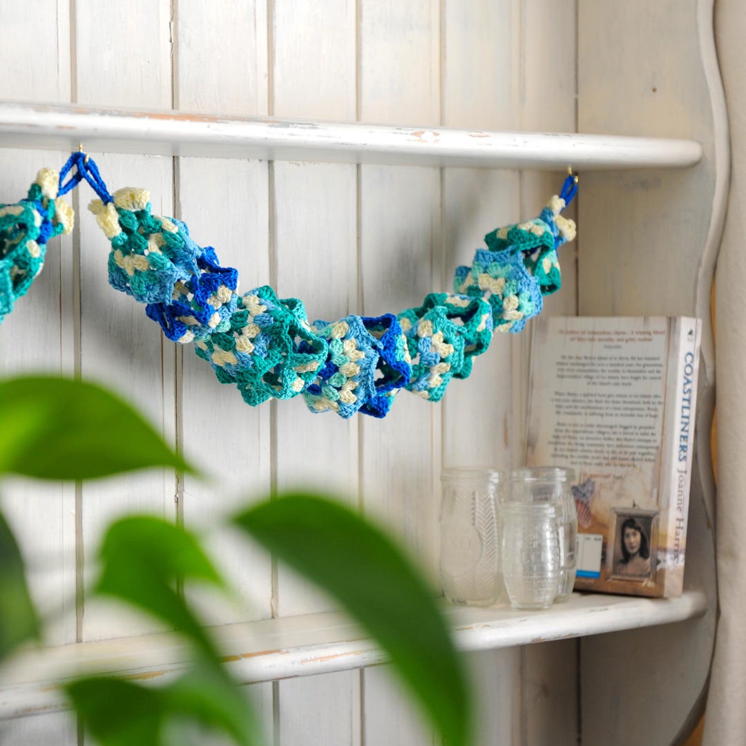 PDF Crochet Pattern - Expanding Concertina Celebration Garland - Boho 3 ...