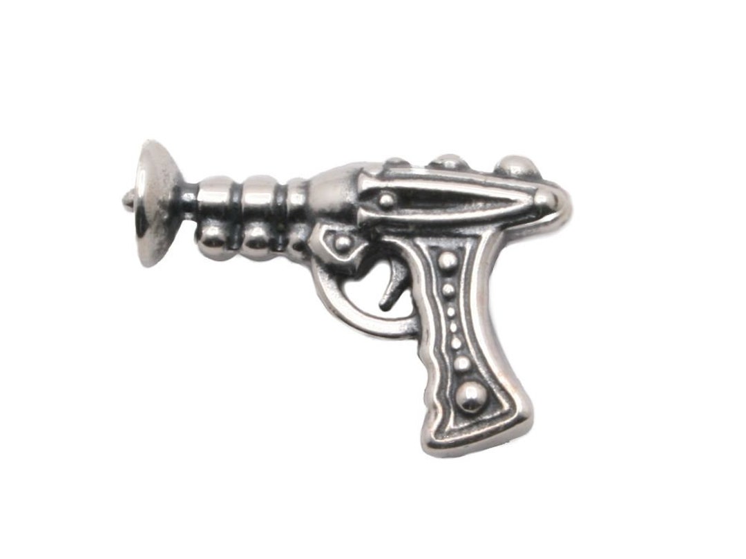 Ray Gun Pin - Etsy