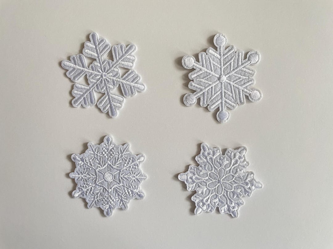 White Snowflake Patch Winter Christmas Embroidery Patch Romantic ...