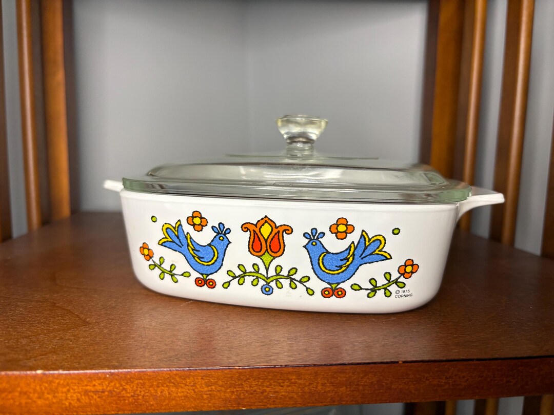 Vintage 1975 Corning Ware W/lid - Etsy