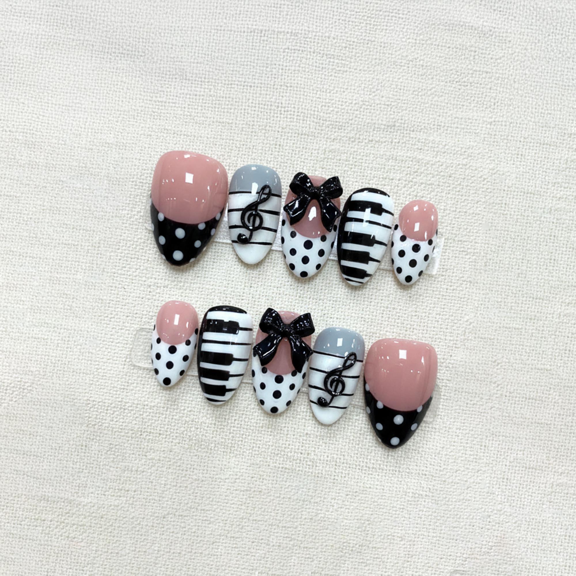 Piano Keyboard Kawaii Press on Nails: 3D Music Note, Polka Dot ...
