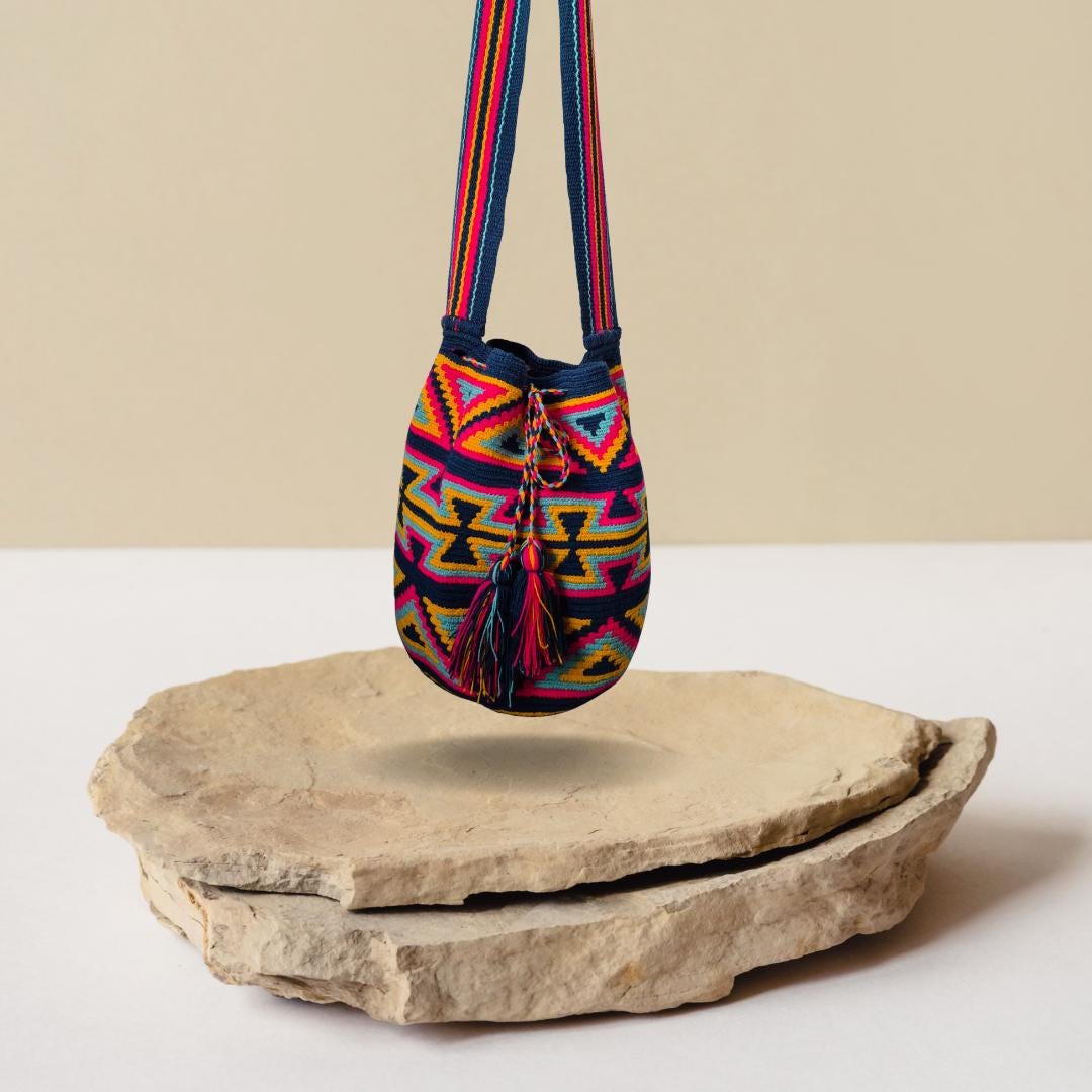 Authentic Wayuu Mochila Bag [LARGE] - Luxury Handwoven Crossbody ...