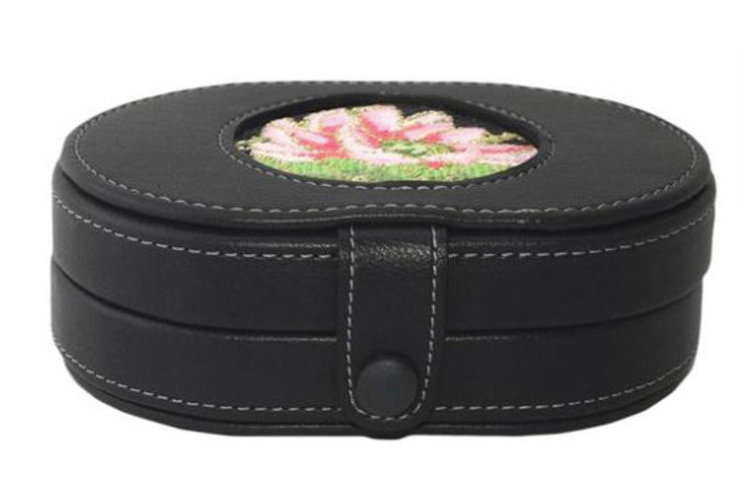 Needlepoint Leather Magnetic Needle Case Self-finishing Piece (BAG73 ...