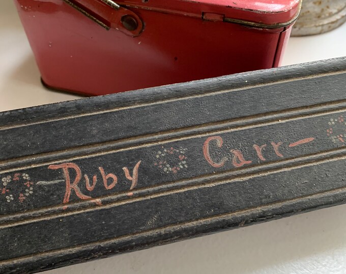 Ruby Carr Kept Her Antique Wooden Pencil Box so Nice - Etsy
