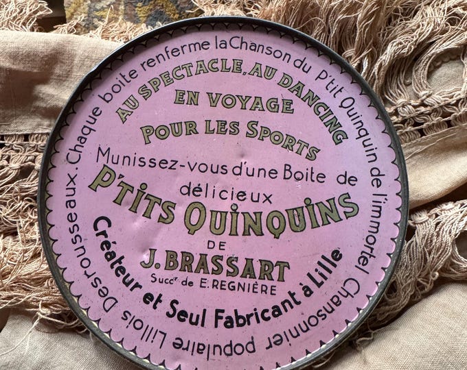 I’m All About the Fonts on the Back of This Vintage French Candy Tin P ...