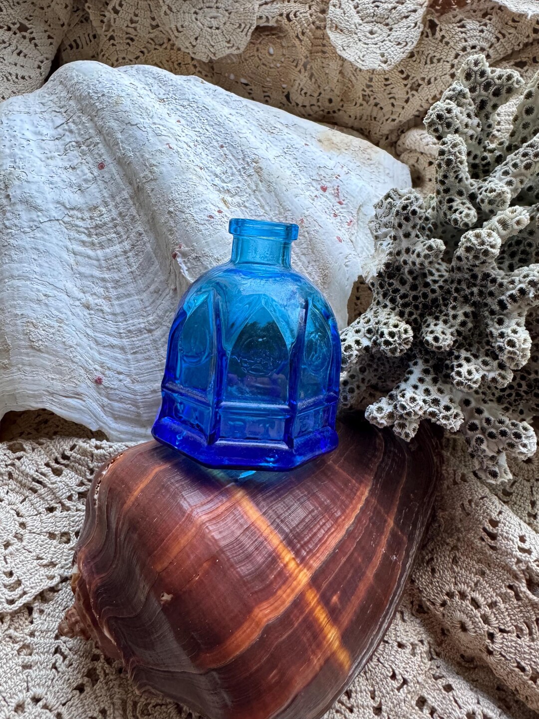 A 1960s Reproduction Vintage Blue Glass Cathedral Ink Jar - Etsy