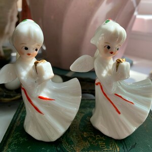 They Come Bringing Gifts Vintage Treasure Master Ceramic Christmas ...