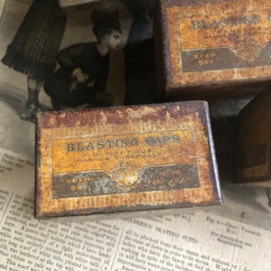I’ll Send You One Antique EMPTY Atlas Blasting Caps Tin Rust and All - Etsy