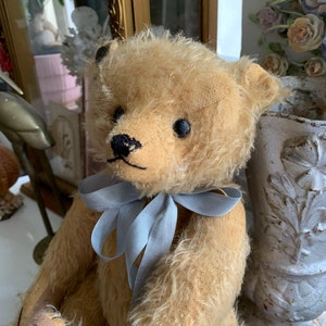 This Vintage Jointed Mohair Oz Matilda Bear Came All the Way From ...