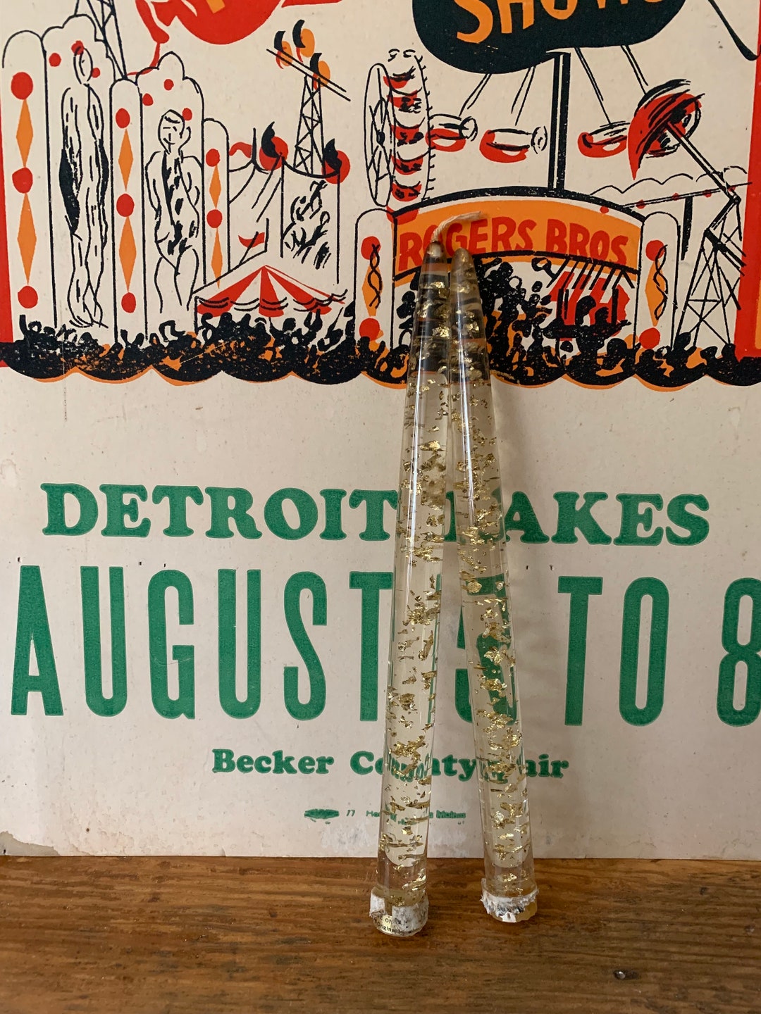 Just in Time for the Holidays 10 Inch Vintage Lucite Gold and Silver ...