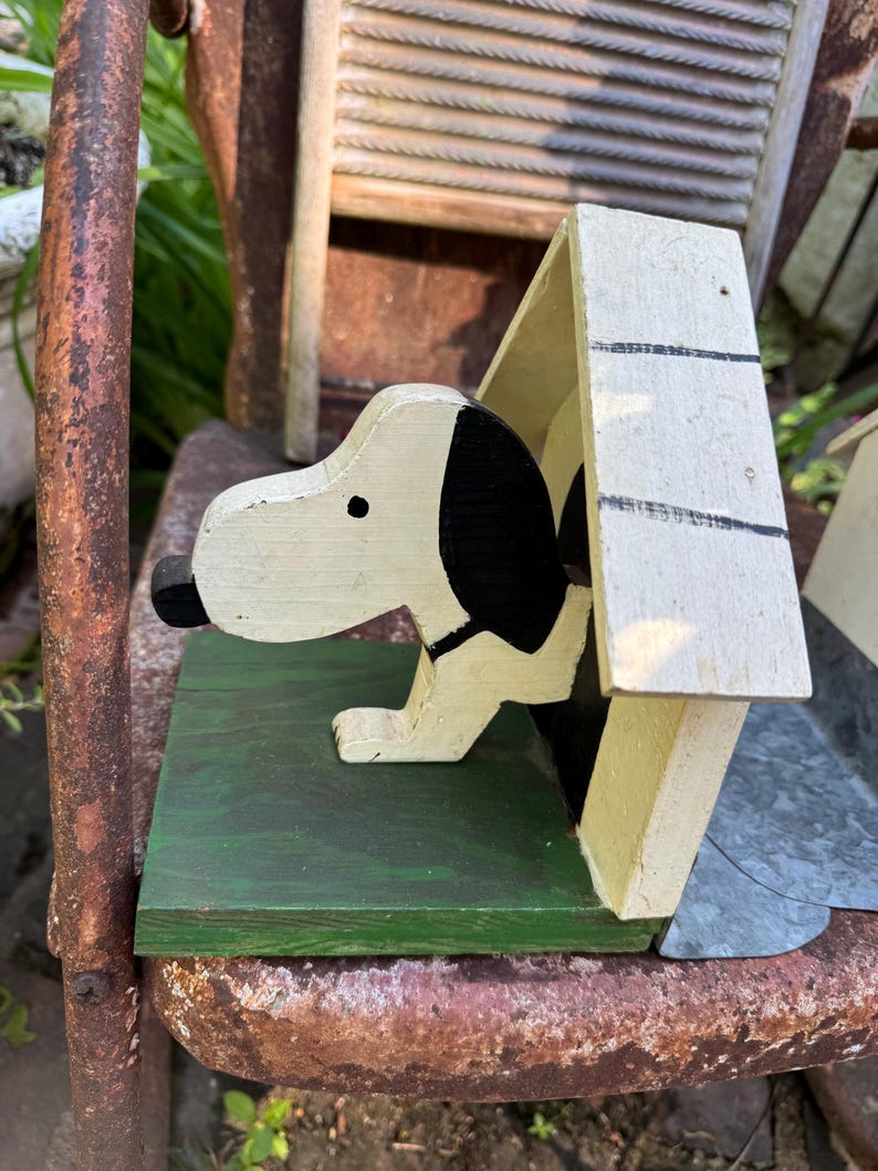 Probably an All Time Favorite Folk Art Find Vintage Handpainted Snoopy ...
