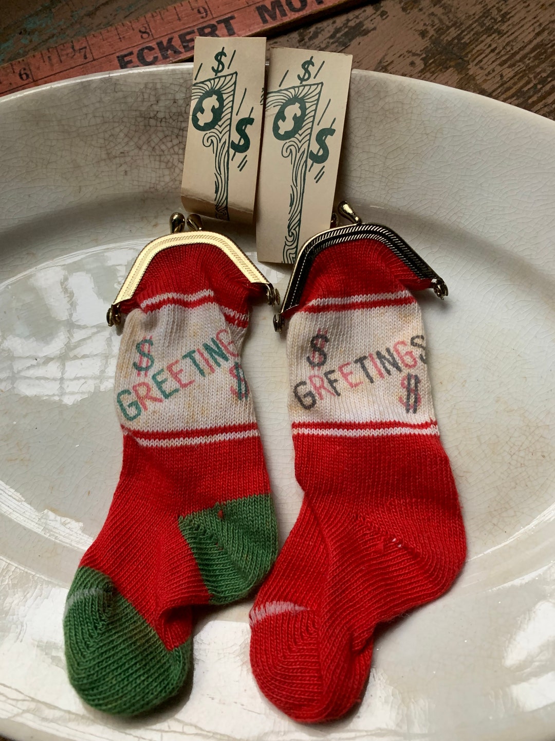 Skip the Hallmark Cards Next Christmas Cash Goes in the Vintage ...