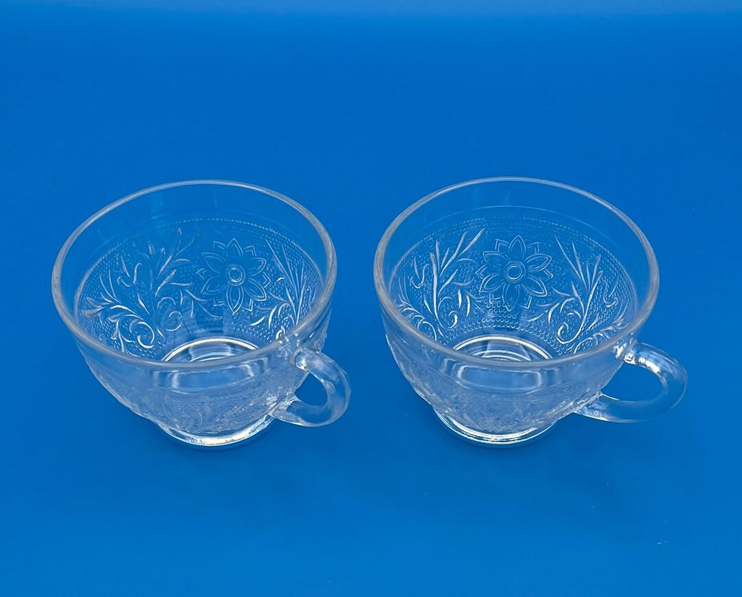 Anchor Hockings Sandwich Pattern Glass Teacups With Pedestal Bottom - Etsy
