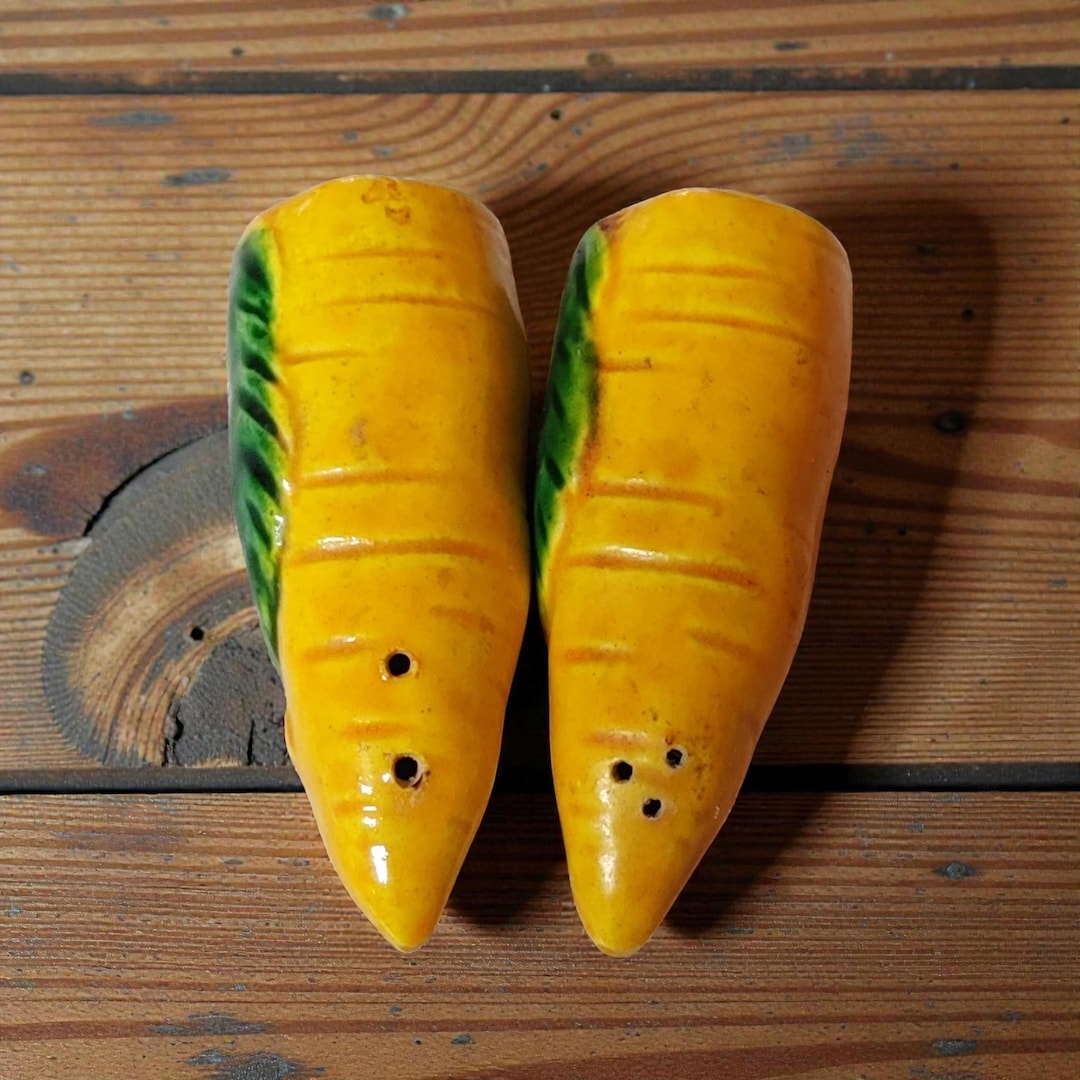 Vintage Japan Yellow Pepper Salt and Pepper Shakers | Mid Century ...