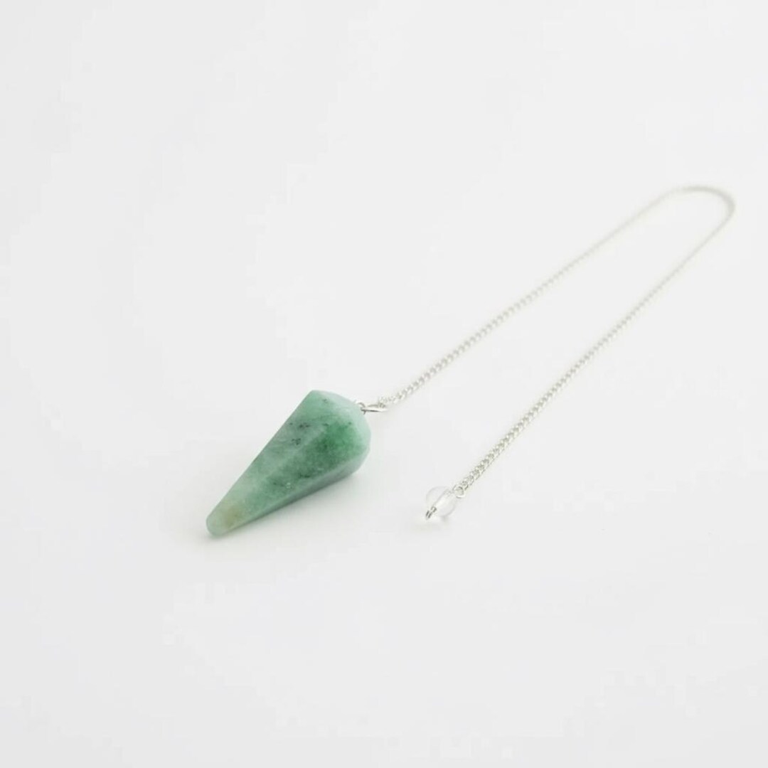 Green Fluorite Pendulum | Spiritual Dowsing Tool for Energy Healing ...