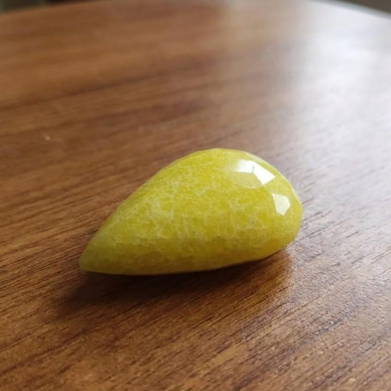 Buy Yellow Sapphire Pear Gemstone 300-400CT | Natural Pukhraj for ...