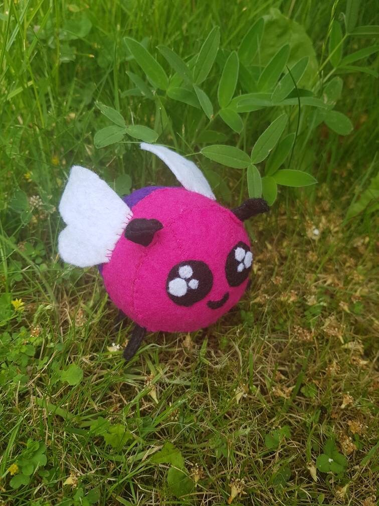 LGBTQIA Bee Felt Plush Stuffy Lesbian Gay Bi Trans Intersex - Etsy