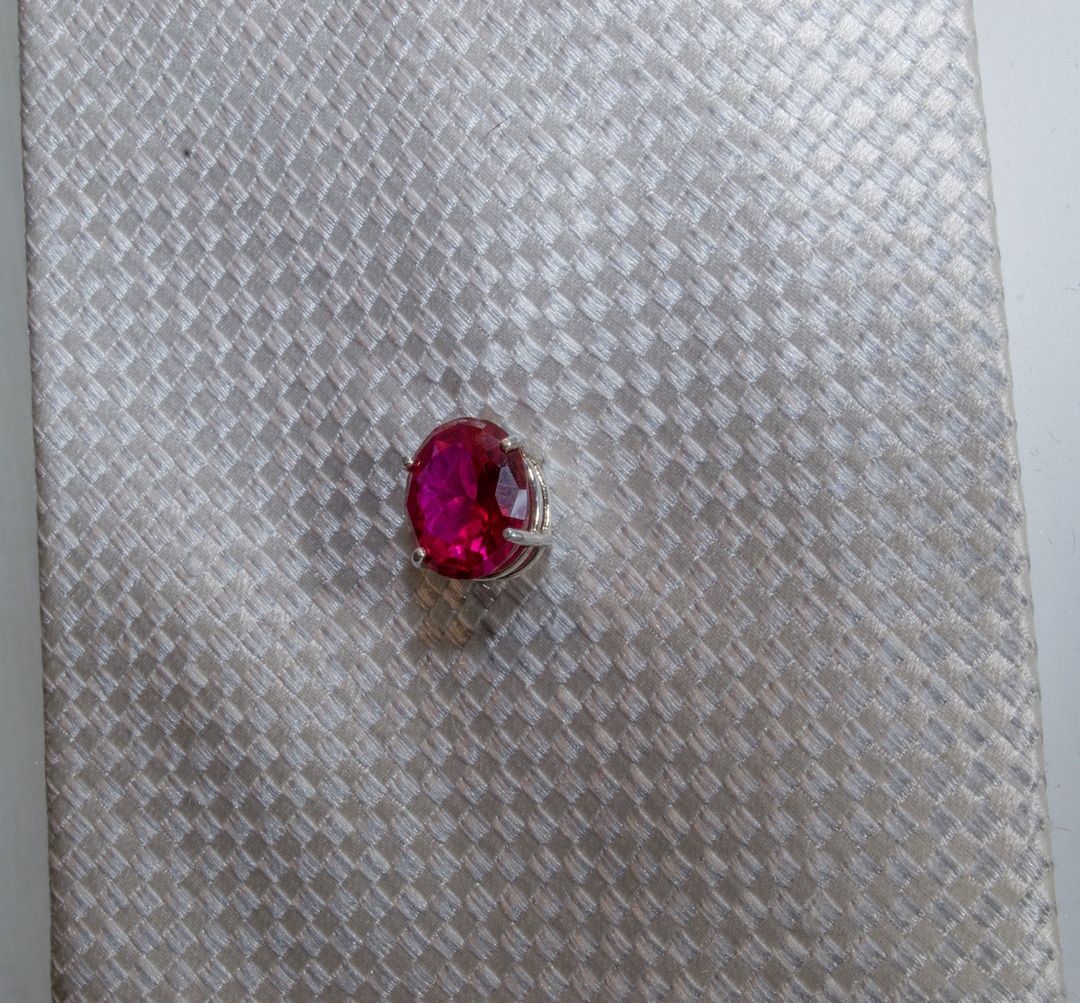 Large Bright Red Ruby Tie Tack - Etsy