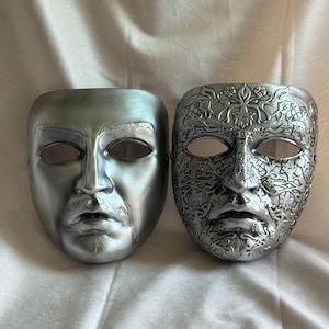 King Baldwin Mask Costume - Etsy