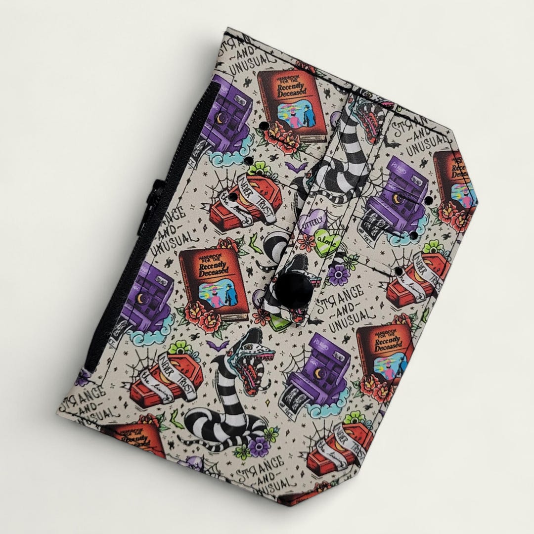 Strange and Unusual Mini Vinyl Wallet Pocket Pal 3 Card Slots Coin ...