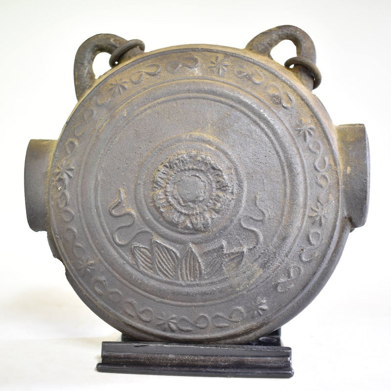 Shinto Necklace - Etsy