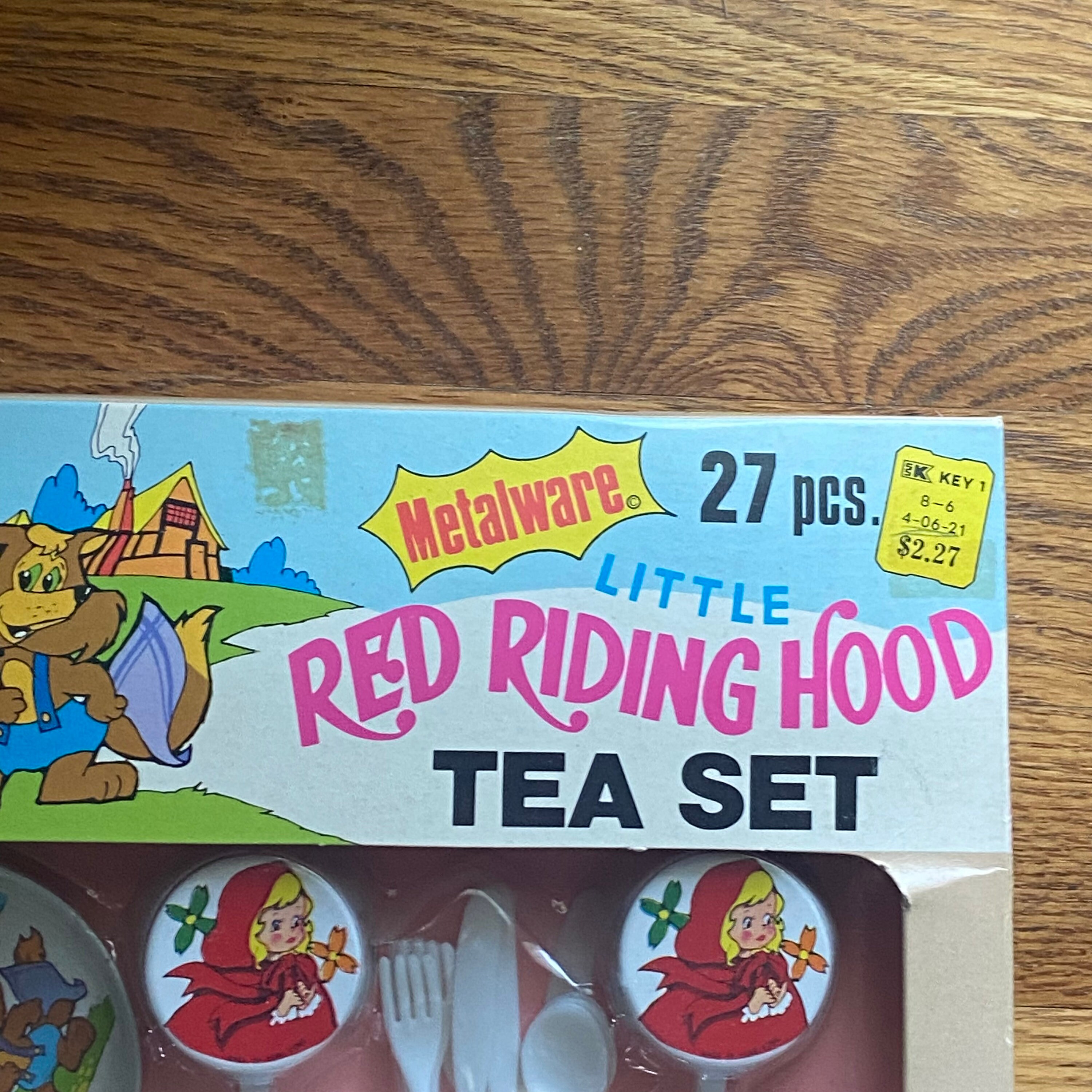 Vintage Childs Tin Litho Little Red Riding Hood Tea Set and Accessories ...