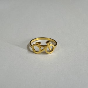 Silver Infinity Bicycle Ring - Silver Bicycle Jewellery - Bicycle Lover ...
