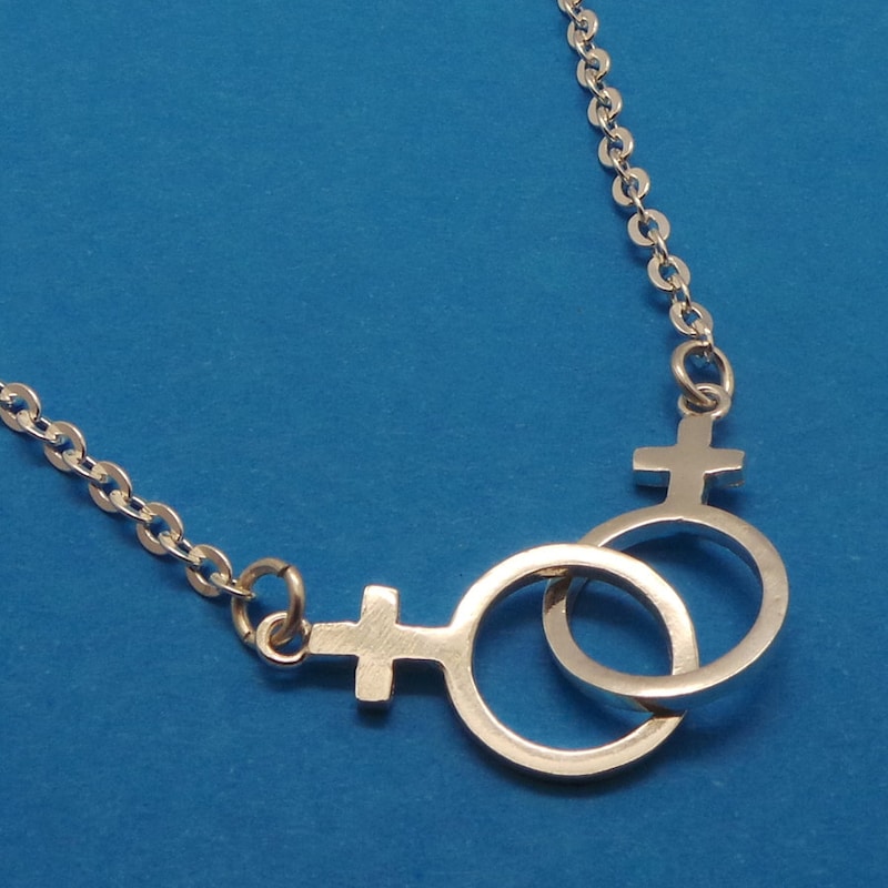 Double Venus Necklace - Etsy
