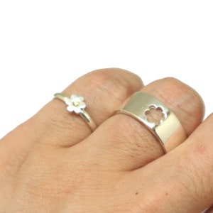 Daisy April Birth Flower Matching Promise Ring for Couples, Craft Your ...