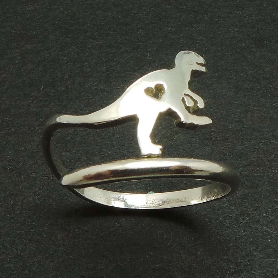 Jurassic Velociraptor Dinosaur Ring in Silver Dinosaurios - Etsy