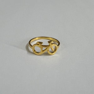 Silver Infinity Bicycle Ring - Silver Bicycle Jewellery - Bicycle Lover ...