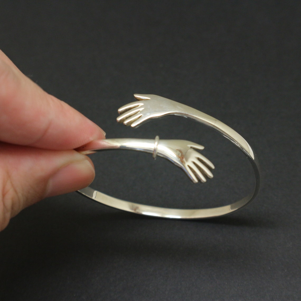 Sterling Silver Hug Bracelet Bangle Gift for Wife - Etsy