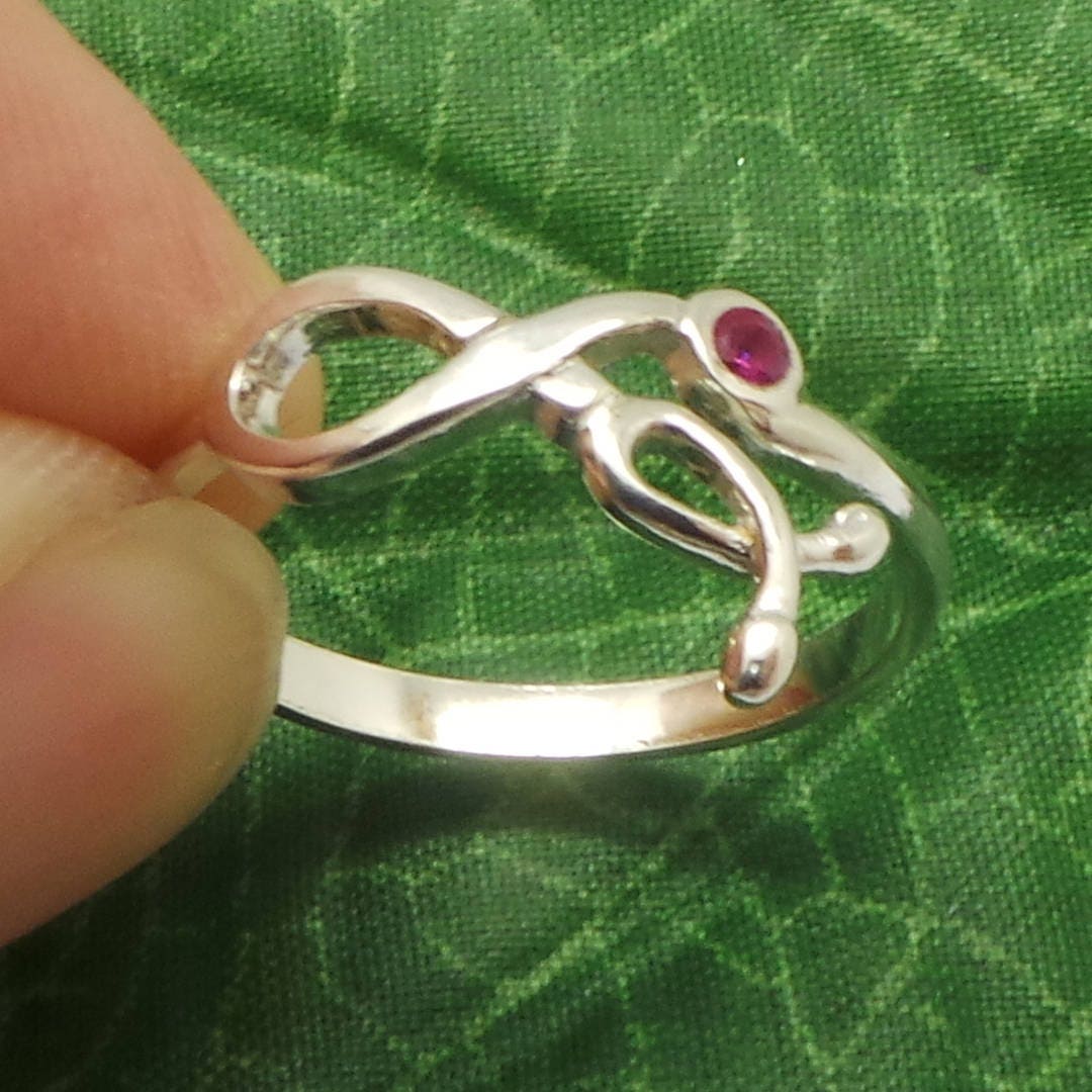 Stethoscope Infinity Nurse Ring With Red Stone - Nurse Practitioner ...