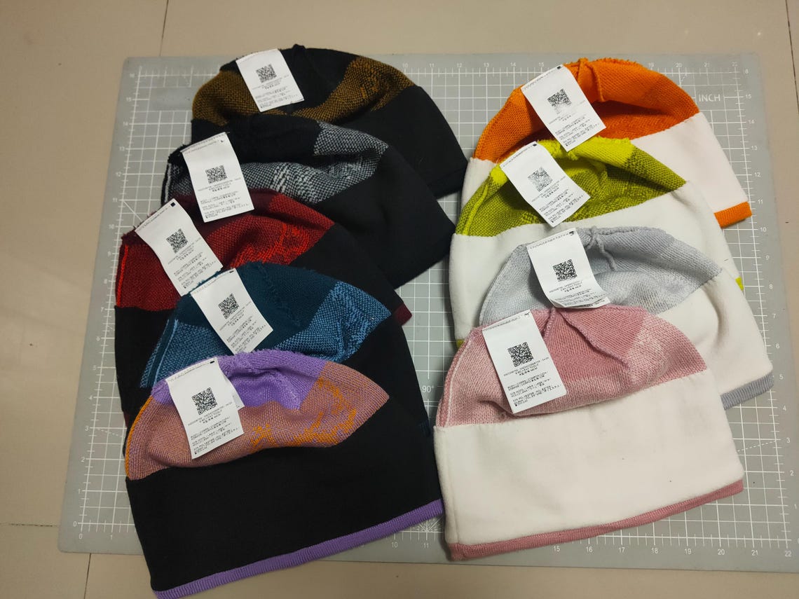 Free Shipping Arcteryx Bird Head Toque Merino Wool Beanie: 24k Grey ...