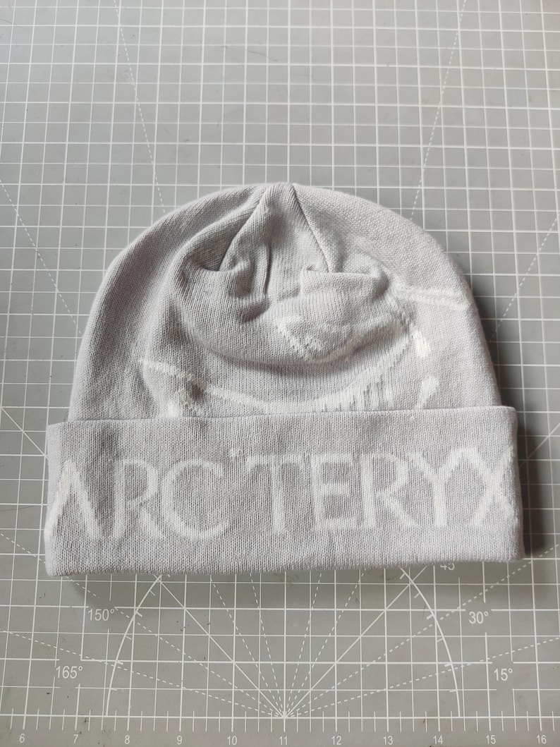 Arcteryx Bird Word Beanie Ss25 Color - Pink 24k Canvas Grey Purple ...