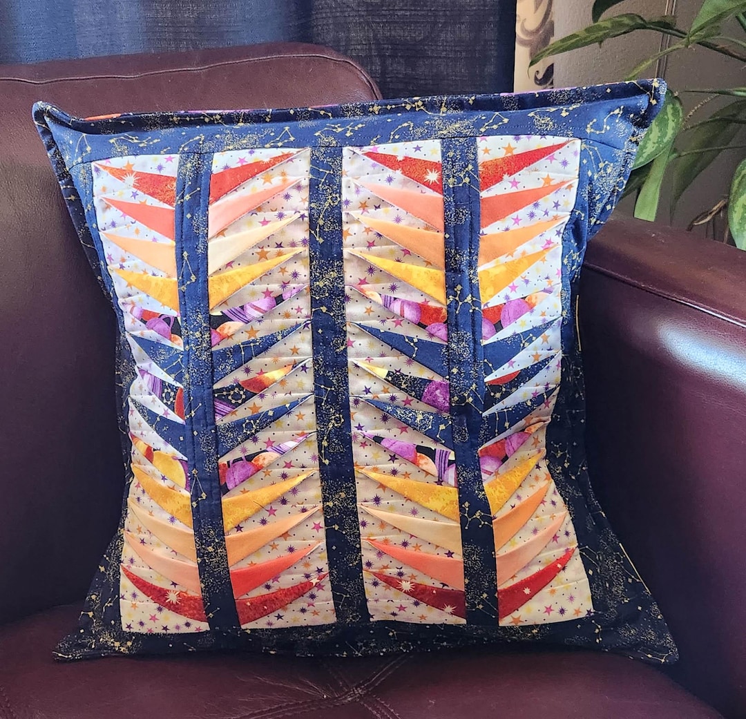 Pillow Sewing PDF Pattern - New Twist on an Old Pleat - Etsy