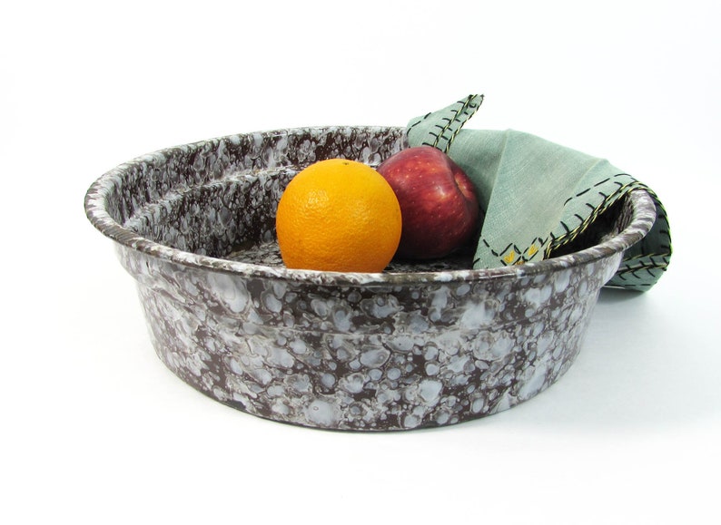Vintage Enamelware Colander Sieve - Brown and Gray Spatterware - 11