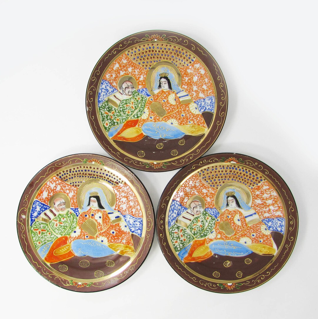 Takito Taisho Satsumi Plates - Set of 3 - Japan Hand Painted Plate ...