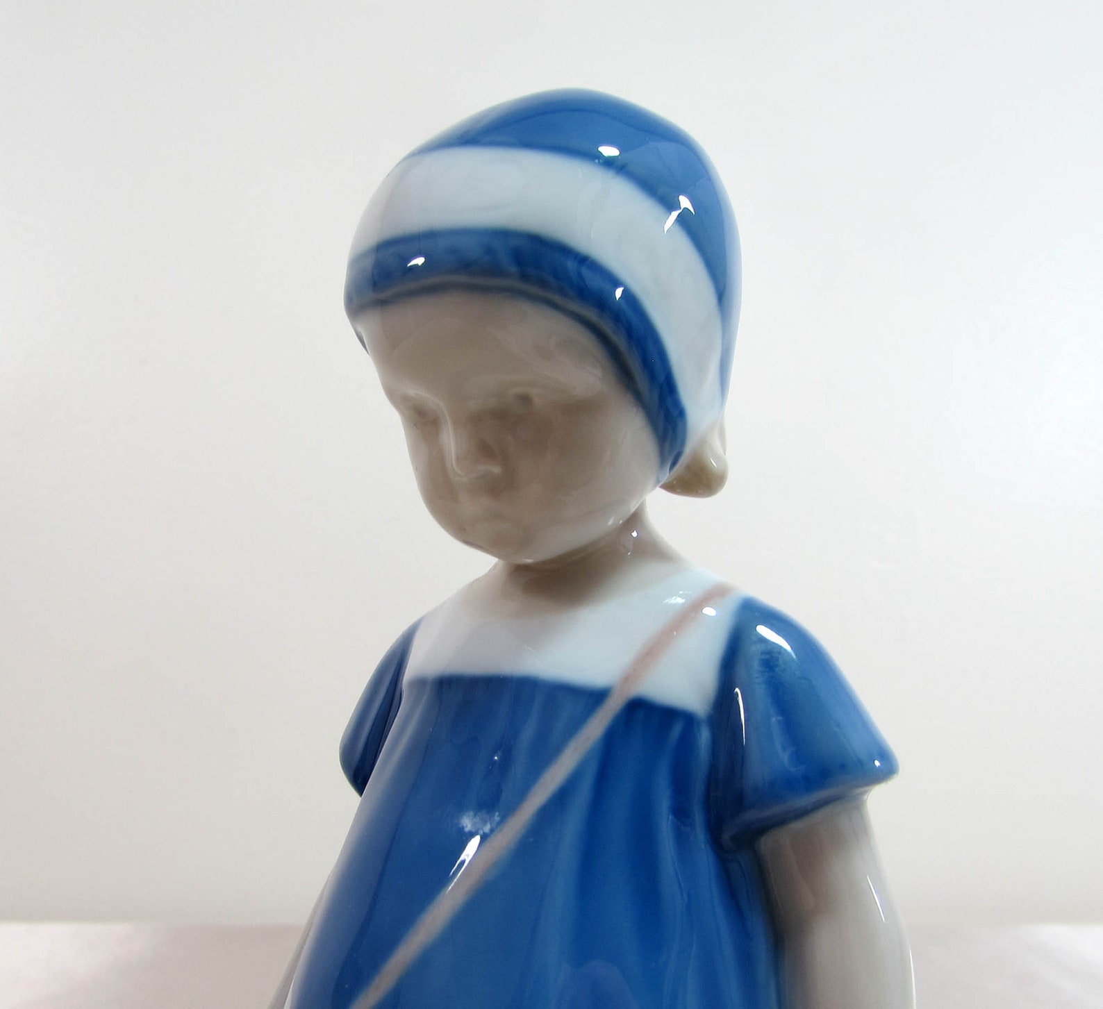 1960s Hallmark Bing and Grondahl ELSE B&G 1574 Girl in Blue - Etsy