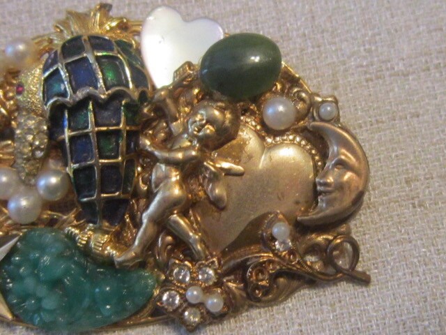Vintage and Funky Frog Cherub Moon Star Brooch-unique - Etsy