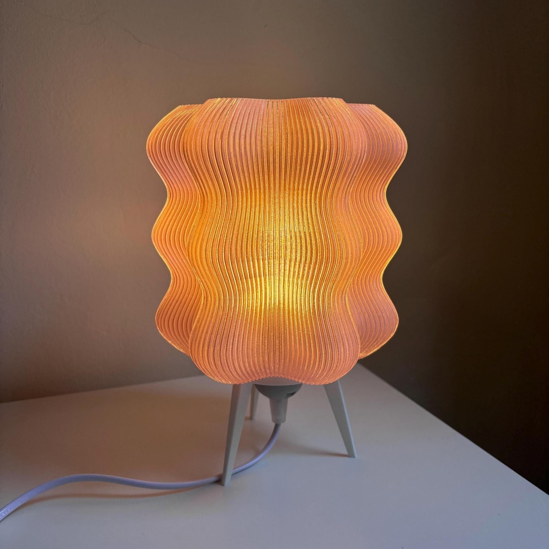3D Printed Wavy Lamp With in 6 Colors - Pink, Green, Orange, Blue ...