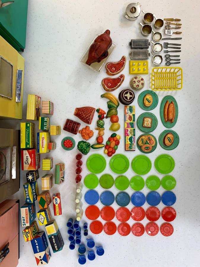 Vintage 1960's Barbie Doll Reading Deluxe DREAM KITCHEN Set W ...