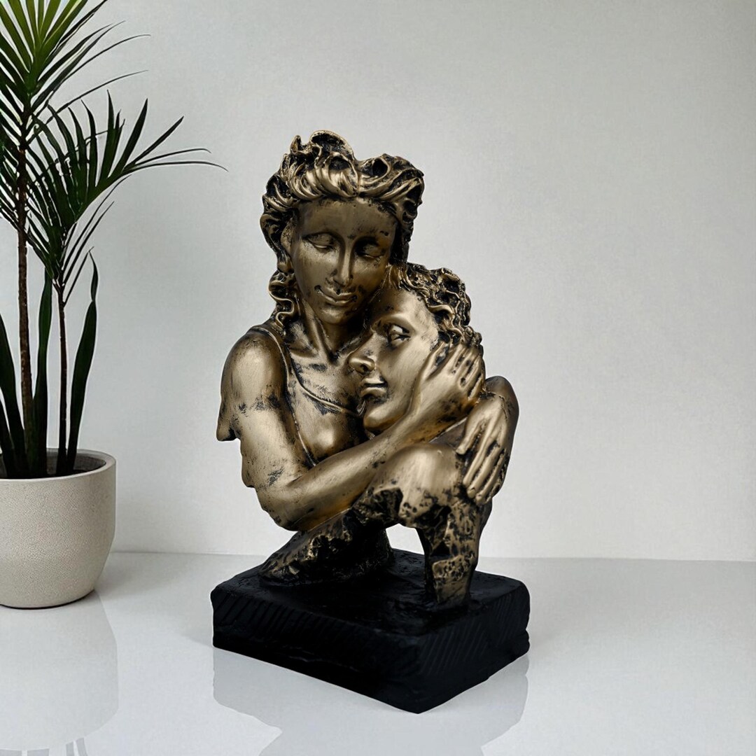 Romantic Couple Hug Sculpture | Abstract Love Statue | Anniversary ...